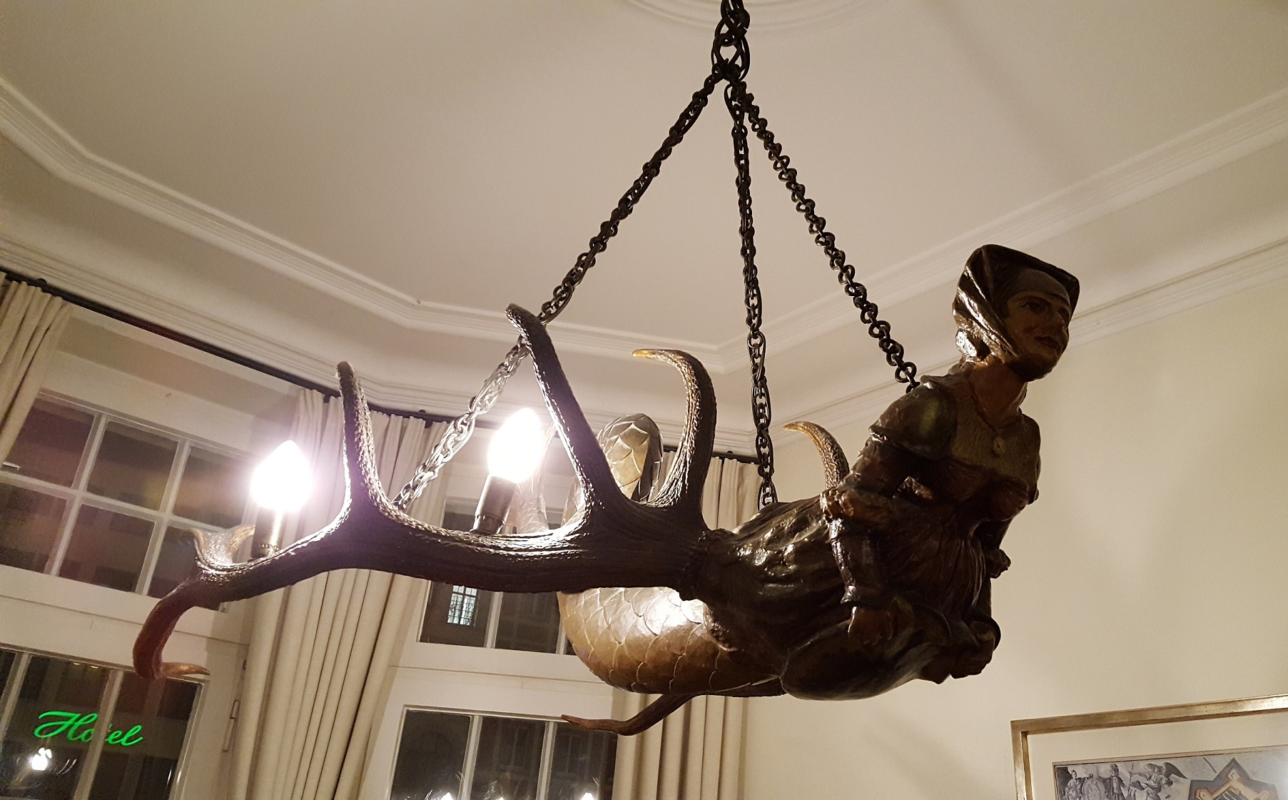 Ceiling lighting, memories from across Europe – Papilin